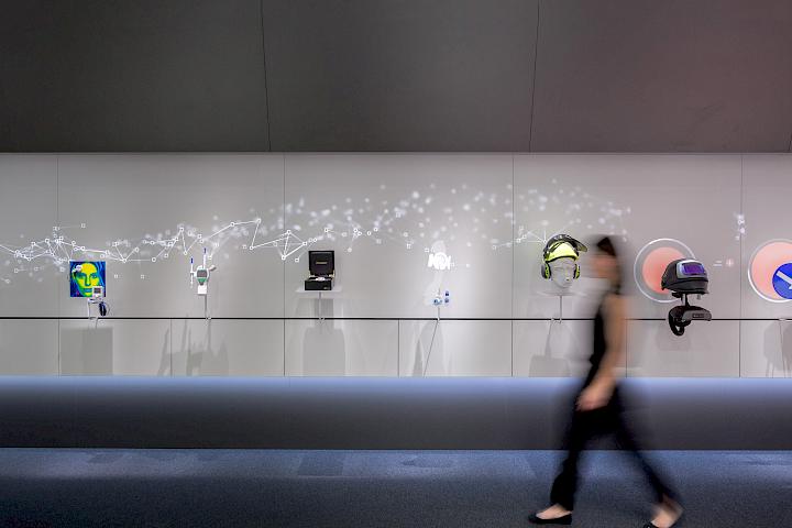 Interaktive Exponate und Räume | dreiform